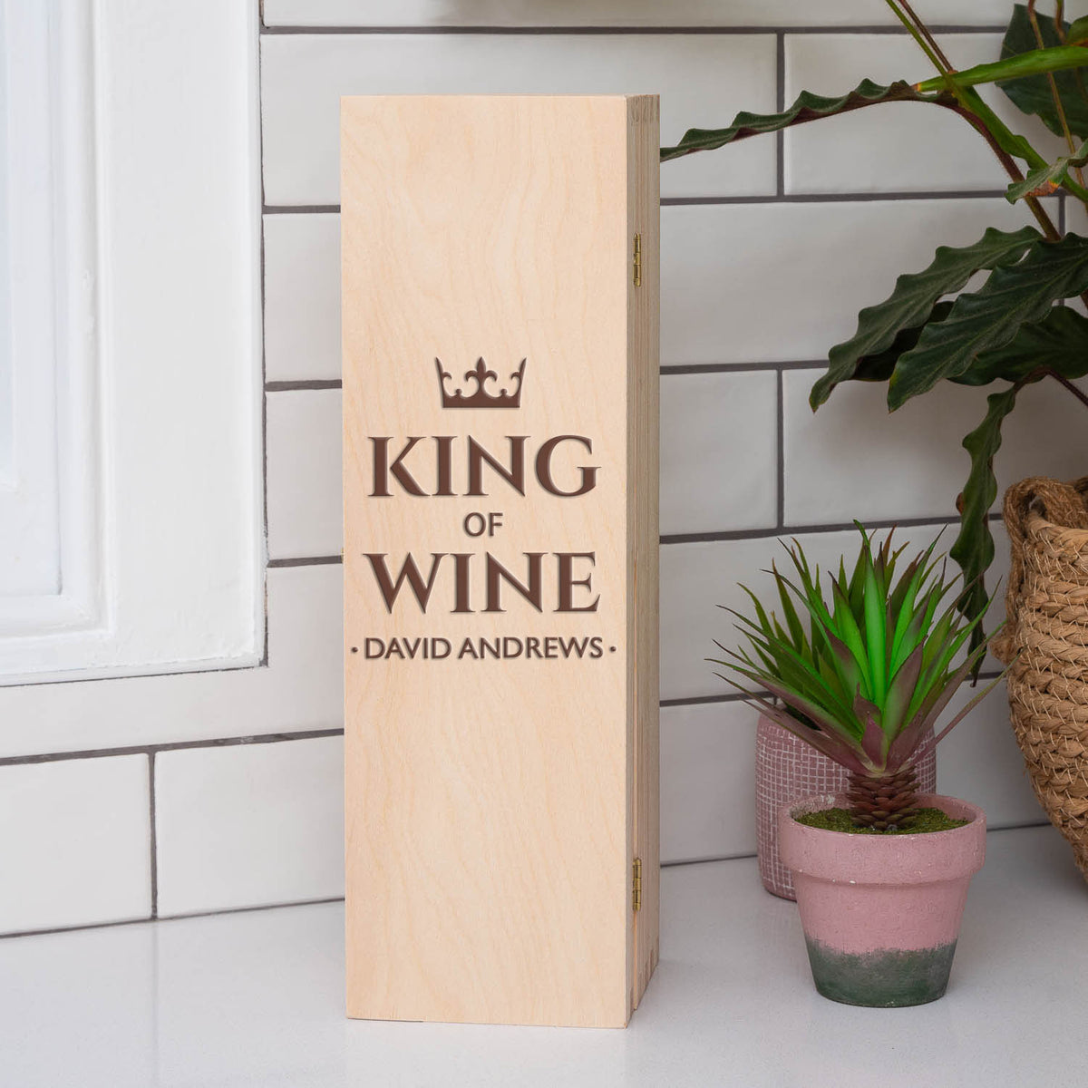 Personalised King Of Wine Wooden Wine Gift Box – Spoken Gifts LTD